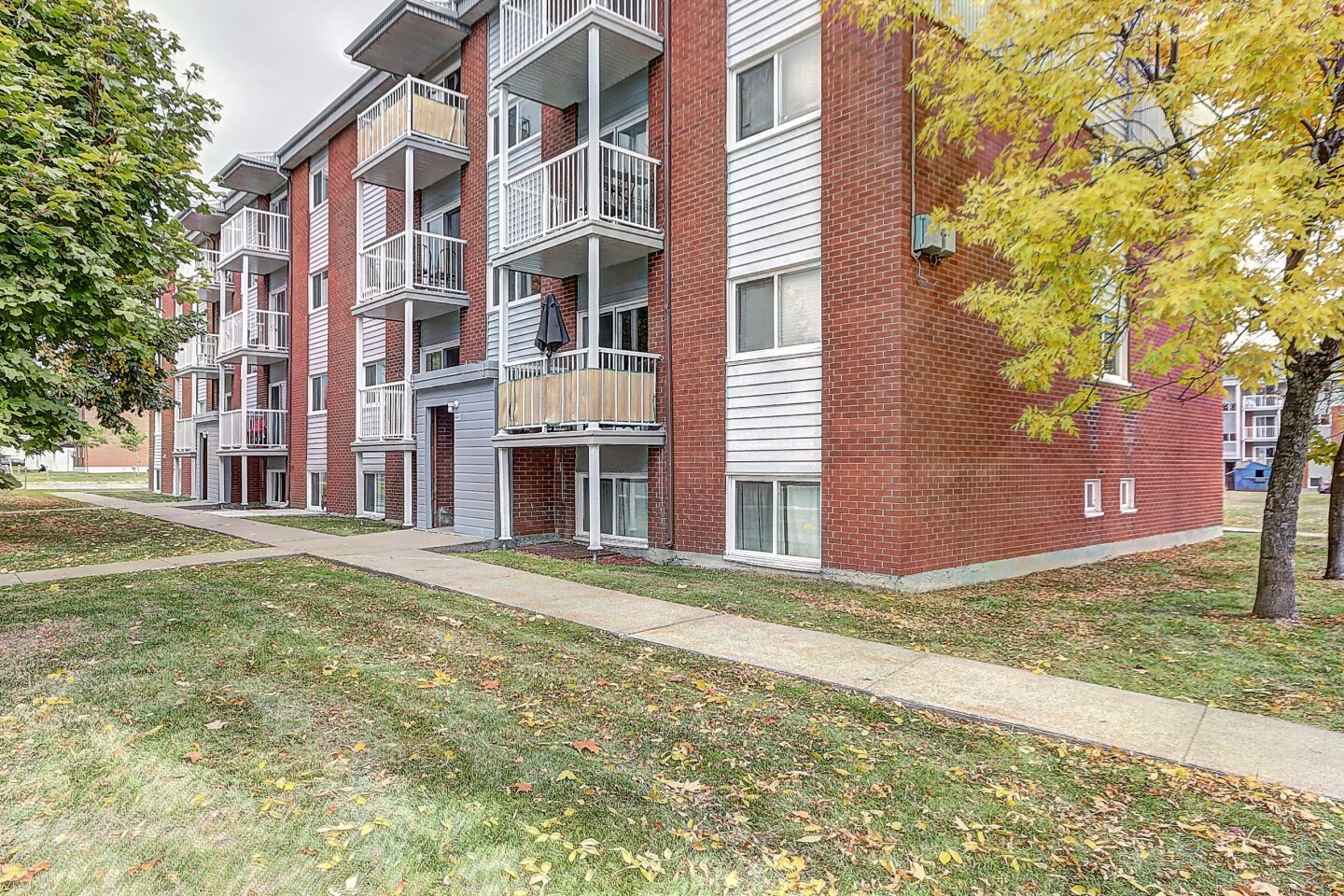 Logis-Experts | 5340 À 5344 Rue Bossuet - Place Du Chateau